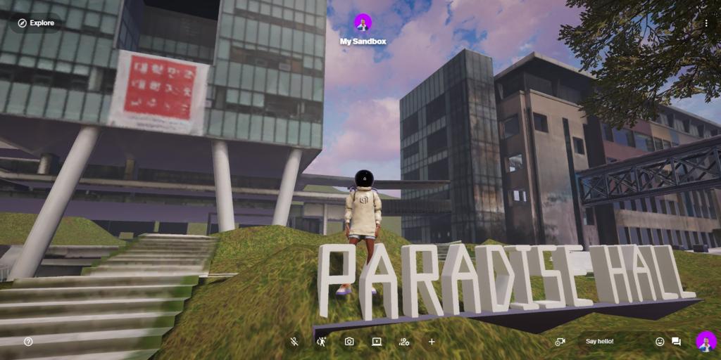 Zero-G Fashion Realm | Spatial